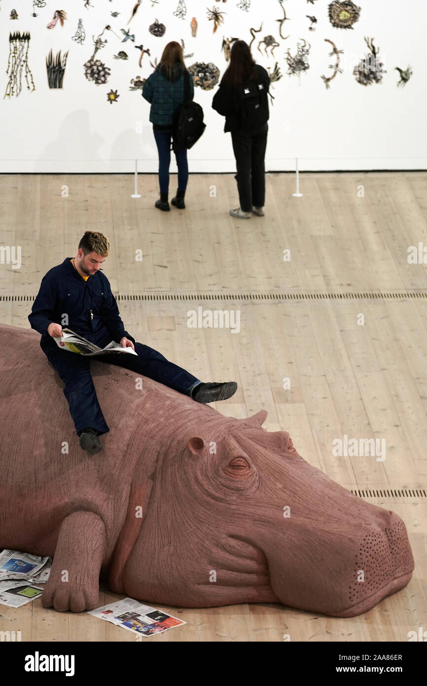 Hope Hippo part of the Animalesque/Art Across Species and Beings ...