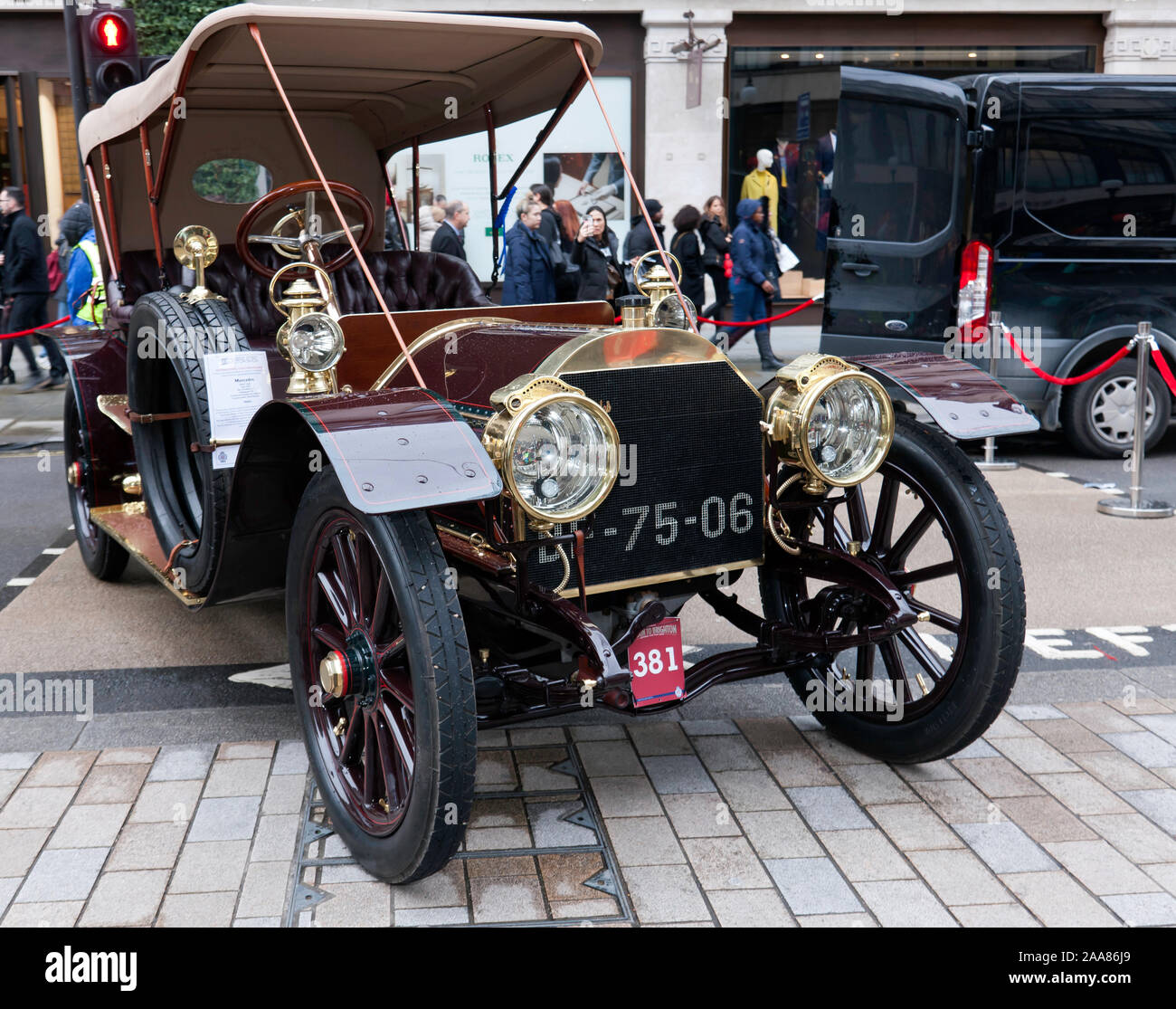 Mercedes simplex tourer hi-res stock photography and images - Alamy