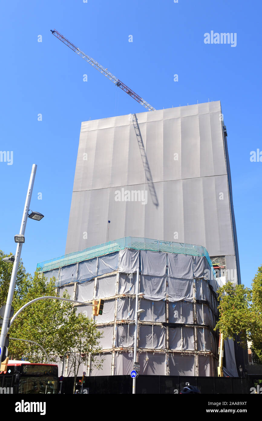 Under construction building covered fabric hi-res stock photography and ...