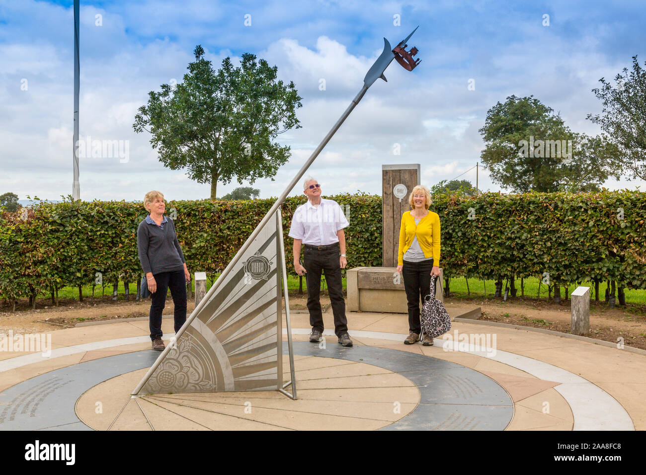 Three visitors admiring the memorial at the Bosworth Battlefield ...