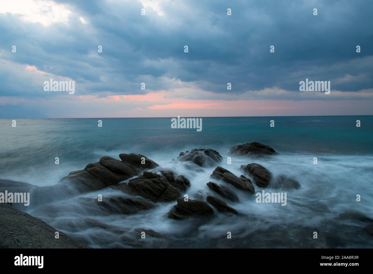 Seaside landscape hi-res stock photography and images - Alamy