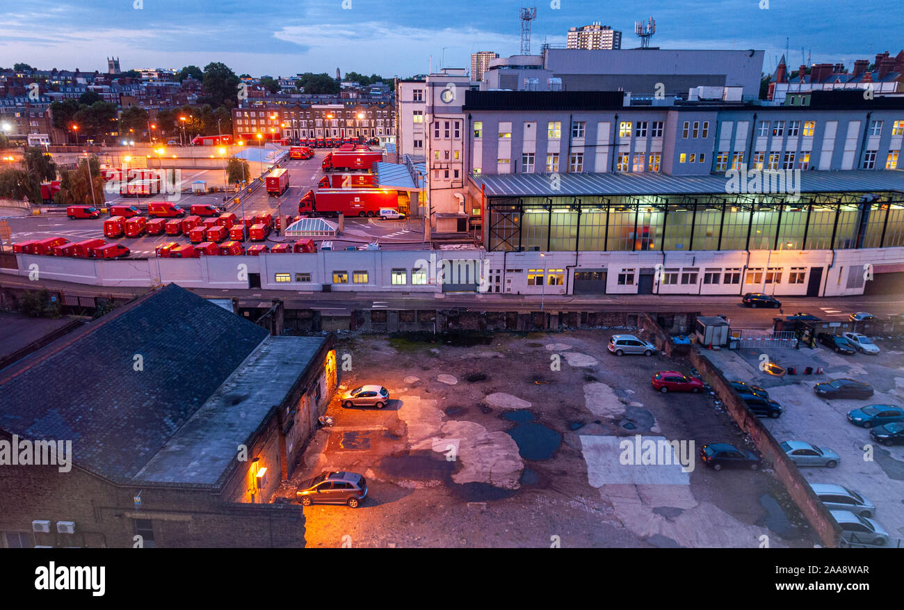 Van vans lorry lorries truck hi-res stock photography and images - Alamy