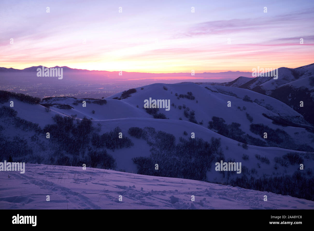 Smog over Salt Lake City, Utah, USA Stock Photo - Alamy