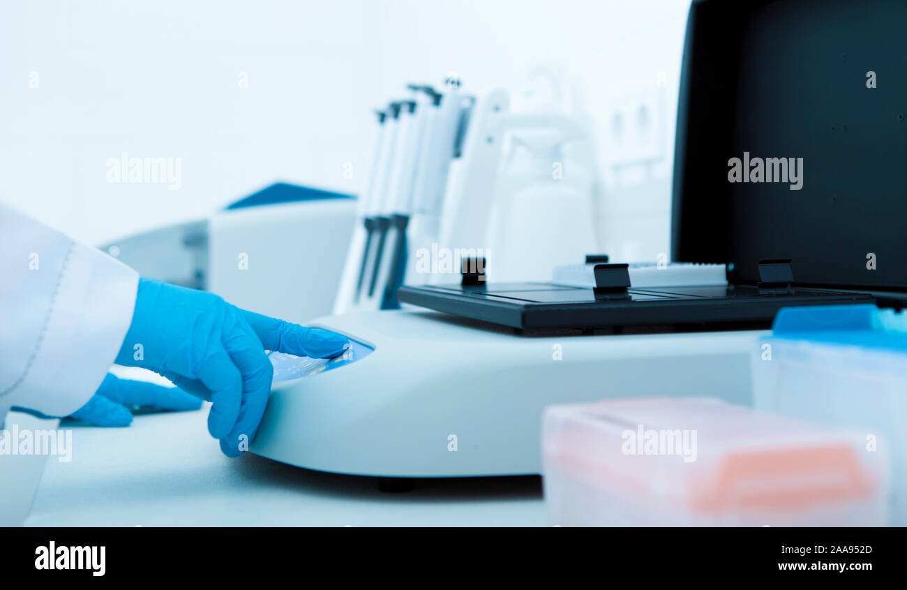 Lab equipment hi-res stock photography and images - Alamy