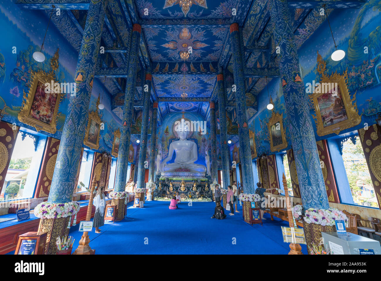 Wat Rong Suea Ten, the famous blue temple in Chiang Rai Stock Photo - Alamy