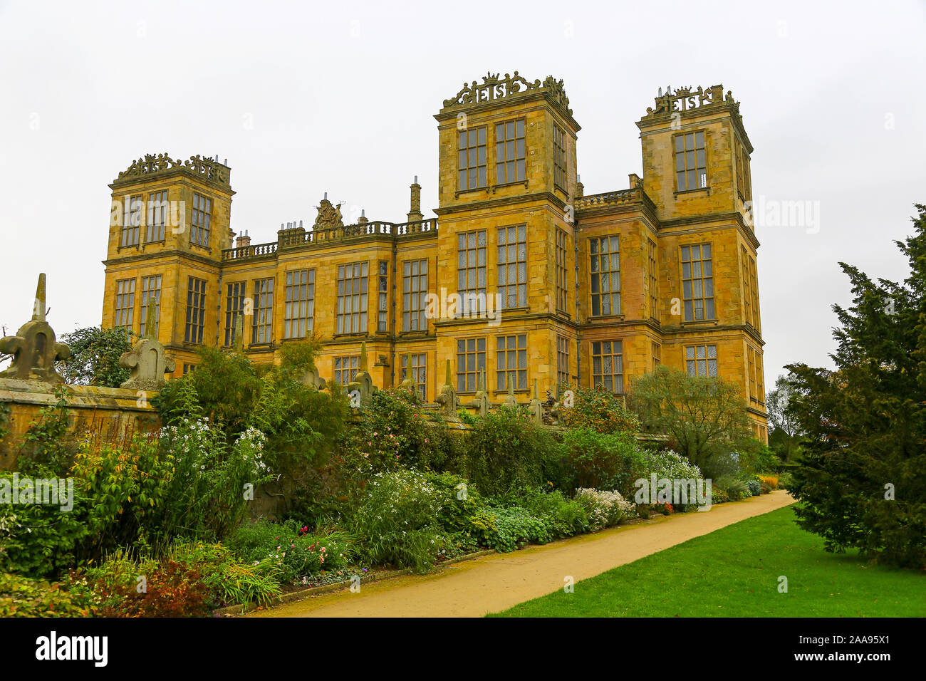 Hardwick Hall, an Elizabethan country house near Chesterfield ...