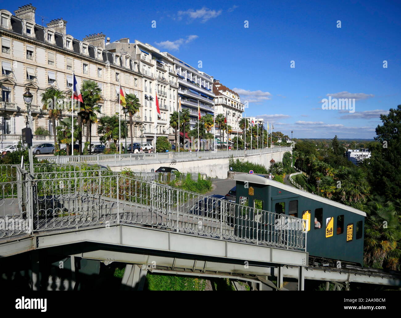 Passenger rail system hi-res stock photography and images - Alamy