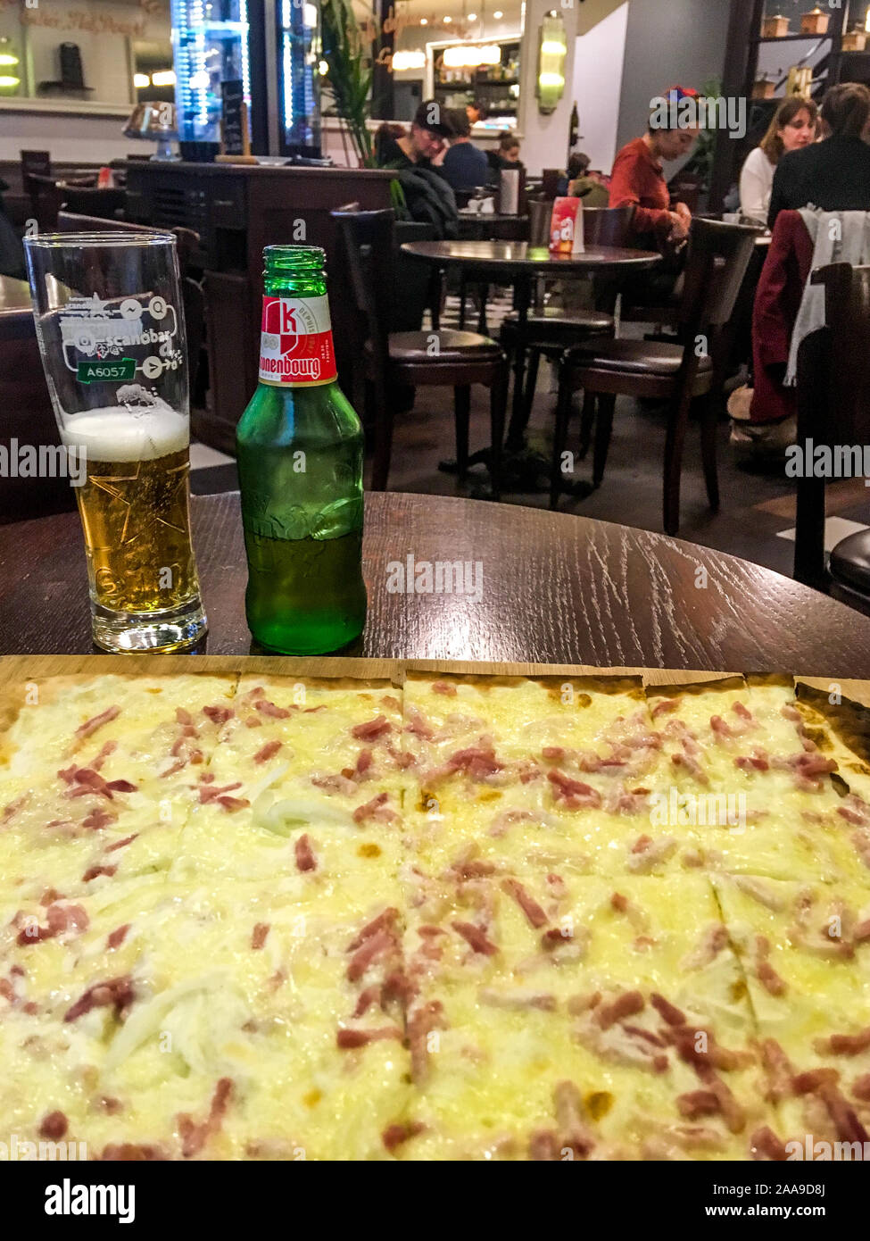 Tarte et fourchette hi-res stock photography and images - Alamy