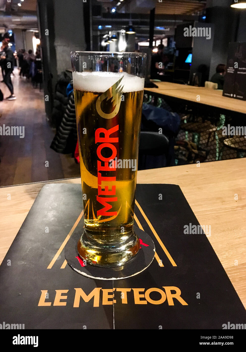 Glass of beer, Le Meteor brewery, Strasbourg, France Stock Photo - Alamy