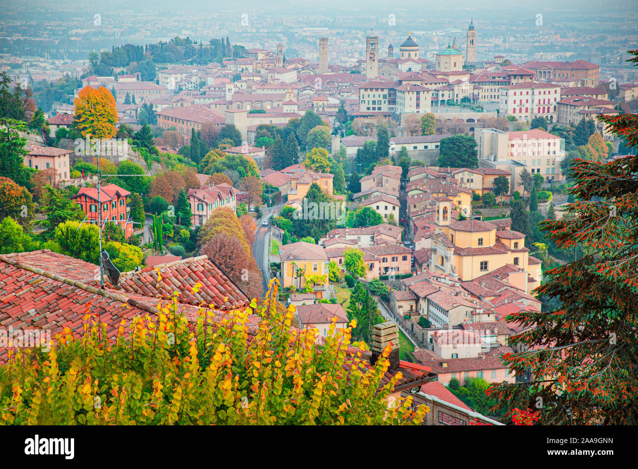 Lombardia italy hi-res stock photography and images - Alamy