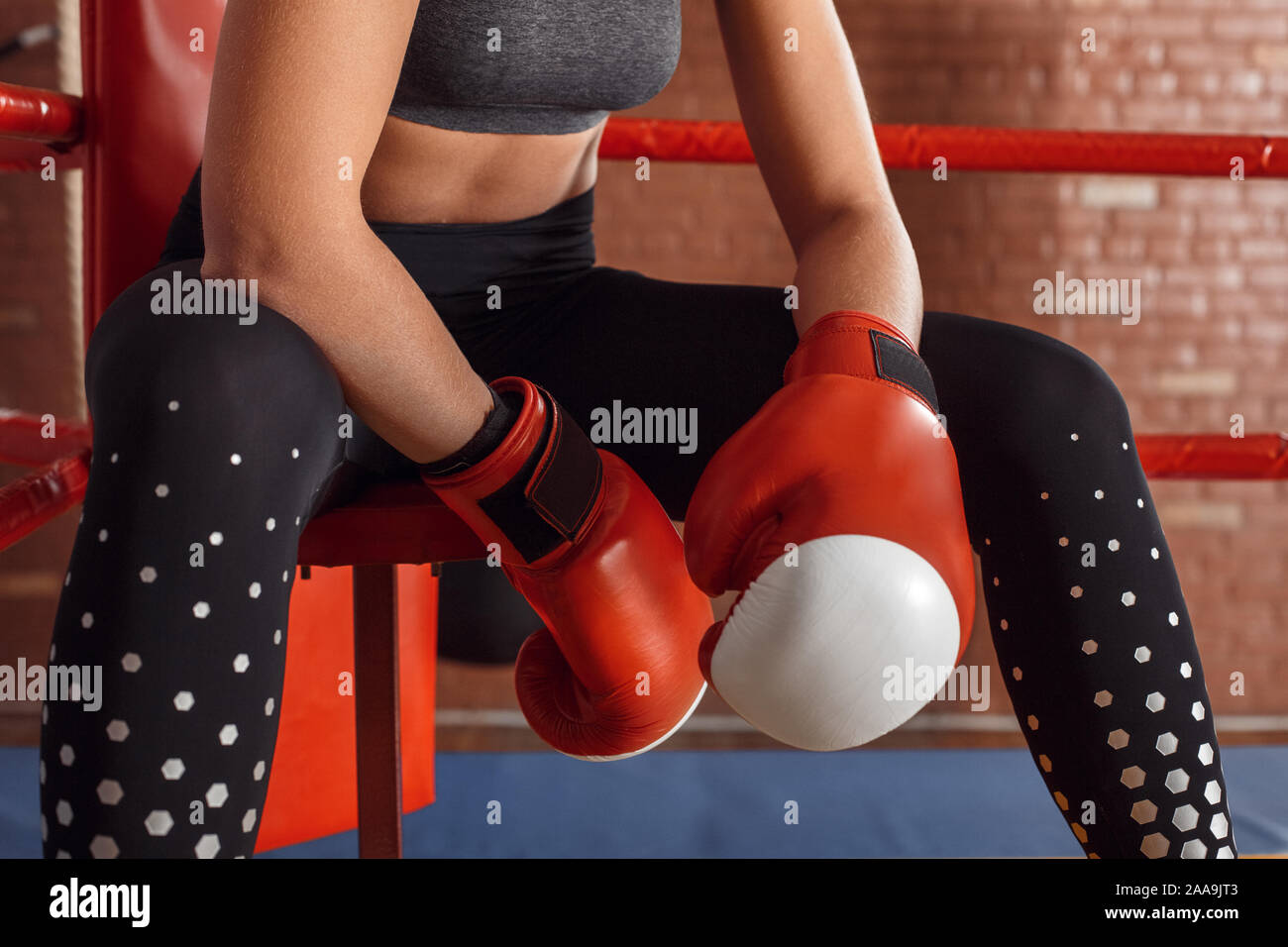 Woman boxer corner ring hi-res stock photography and images - Alamy