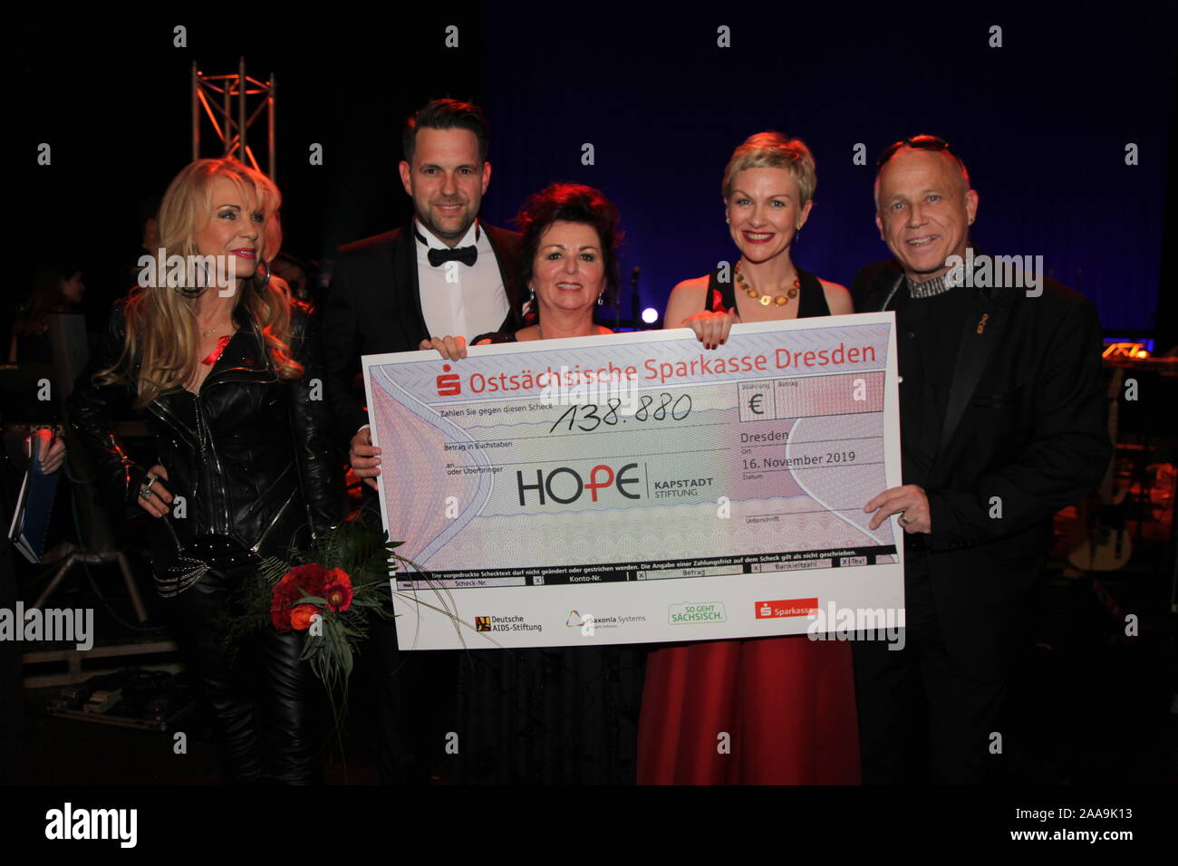 Petra Zieger, Matthias Killing, Viola Klein, Karen Heinrichs und Stefan Hippler bei der 14. Hope ...