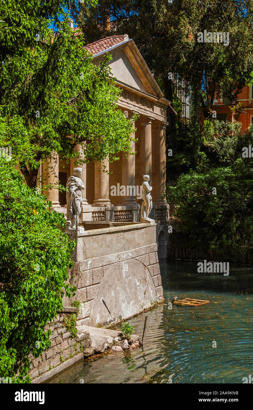 Palladian style architecture hi-res stock photography and images - Alamy