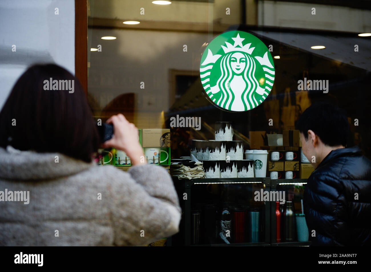Starbucks prague hi-res stock photography and images - Alamy
