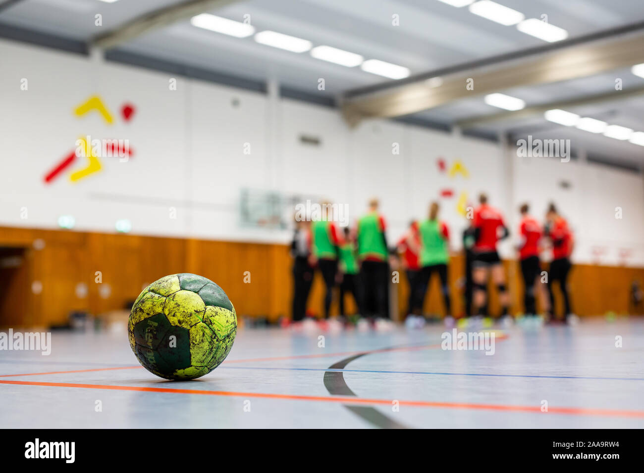 Baden Baden, Germany. 20th Nov, 2019. Handball women's national team ...