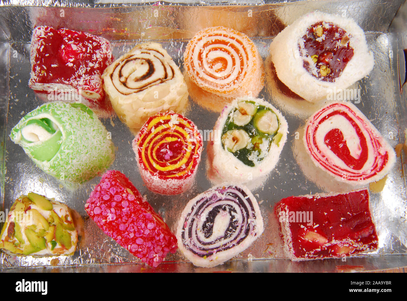 Box delicious sweet rolls hi-res stock photography and images - Alamy