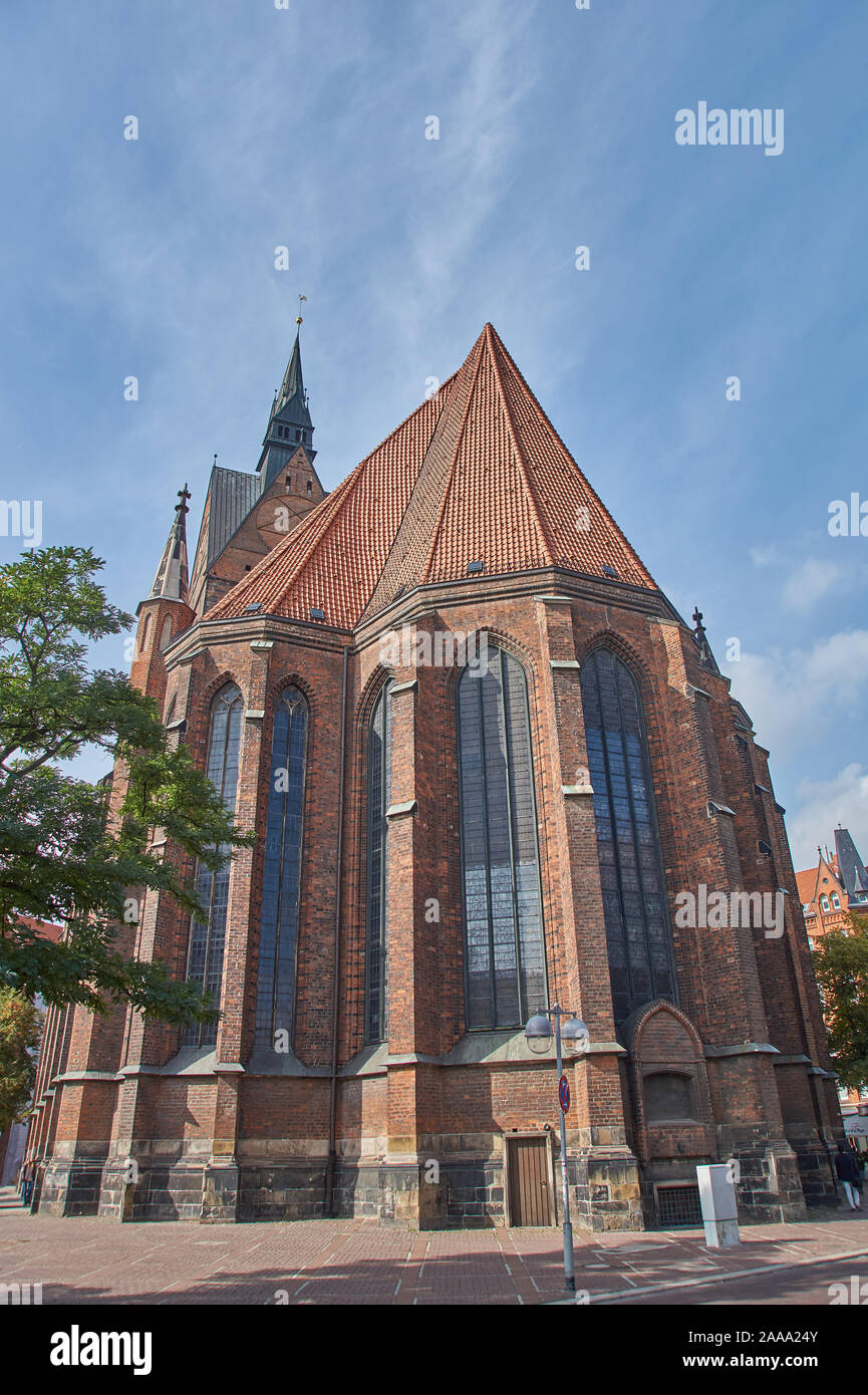Old gothic cathedral engraving hi-res stock photography and images - Alamy