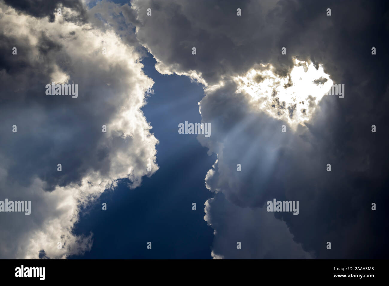 Variable weather concept hi-res stock photography and images - Alamy