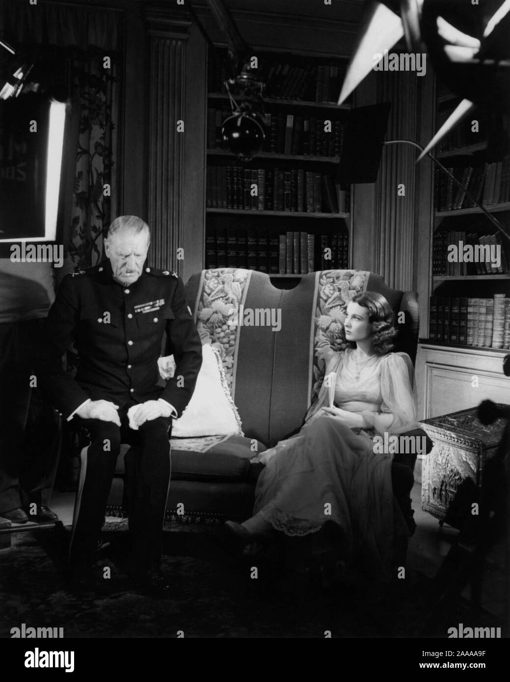 C. AUBREY SMITH as the Duke and VIVIEN LEIGH as Myra on set candid ...
