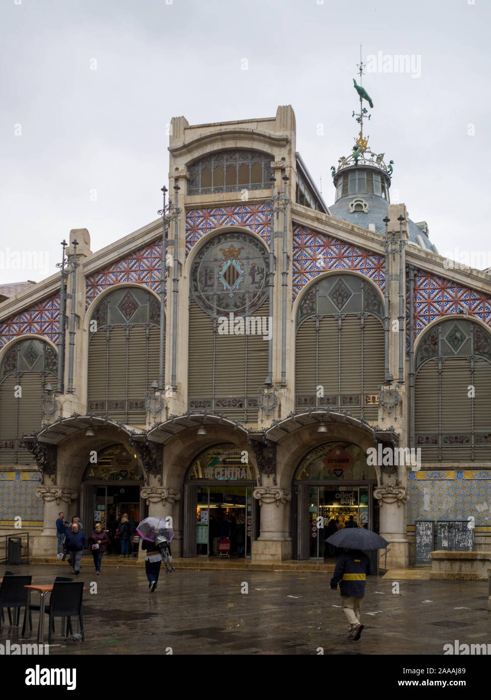 Old mercat hi-res stock photography and images - Alamy