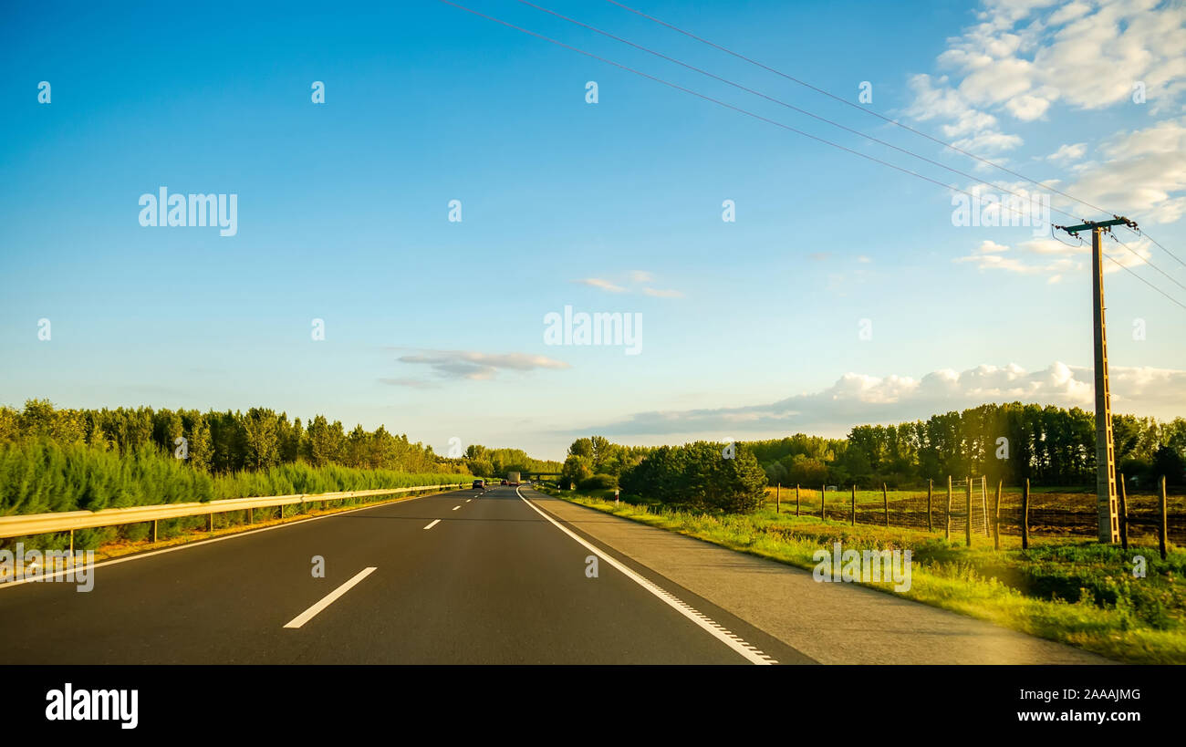 Big bus budapest hi-res stock photography and images - Alamy