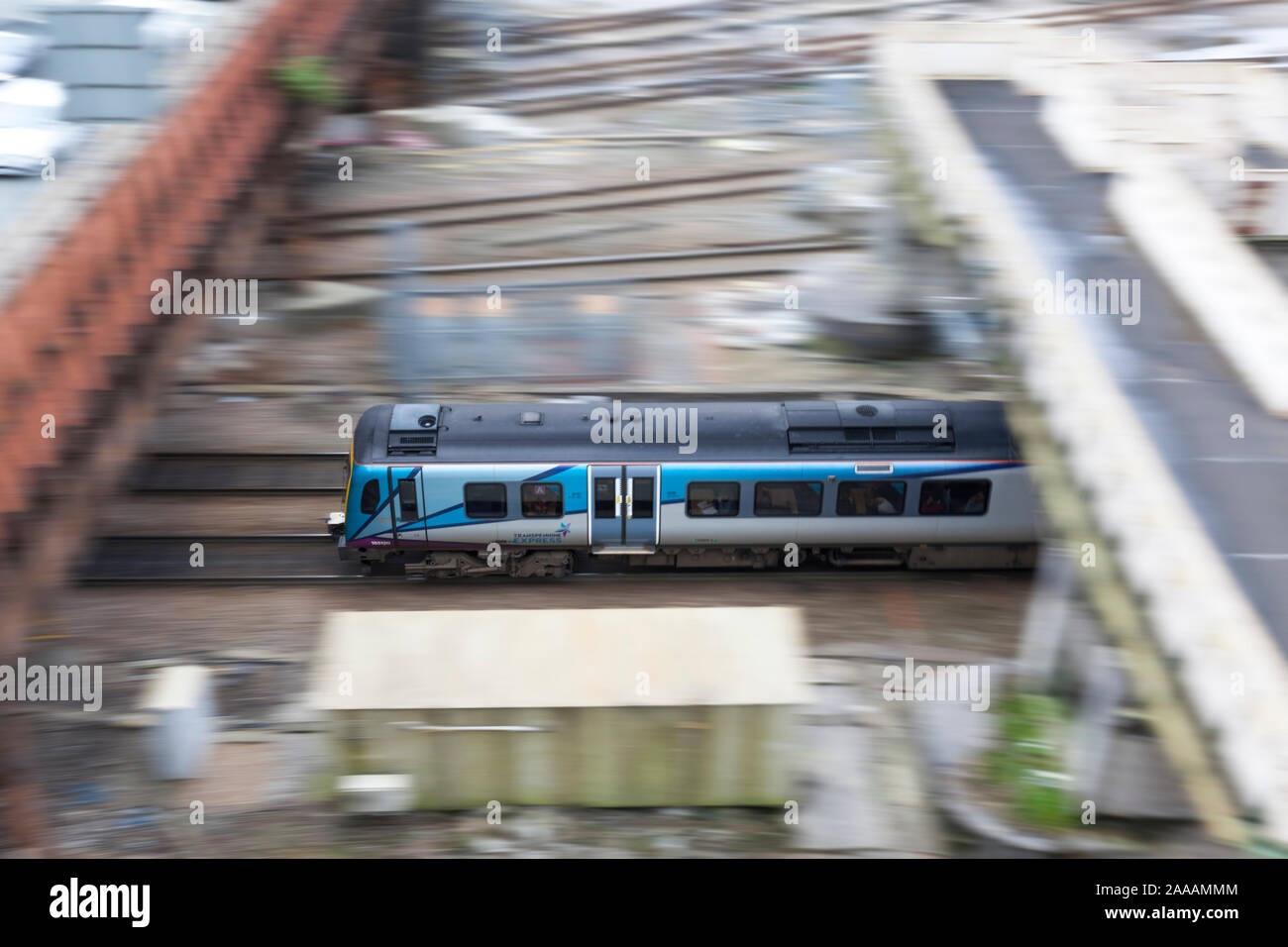 First Transpennine Express class 185 diesel train panned as it departs ...