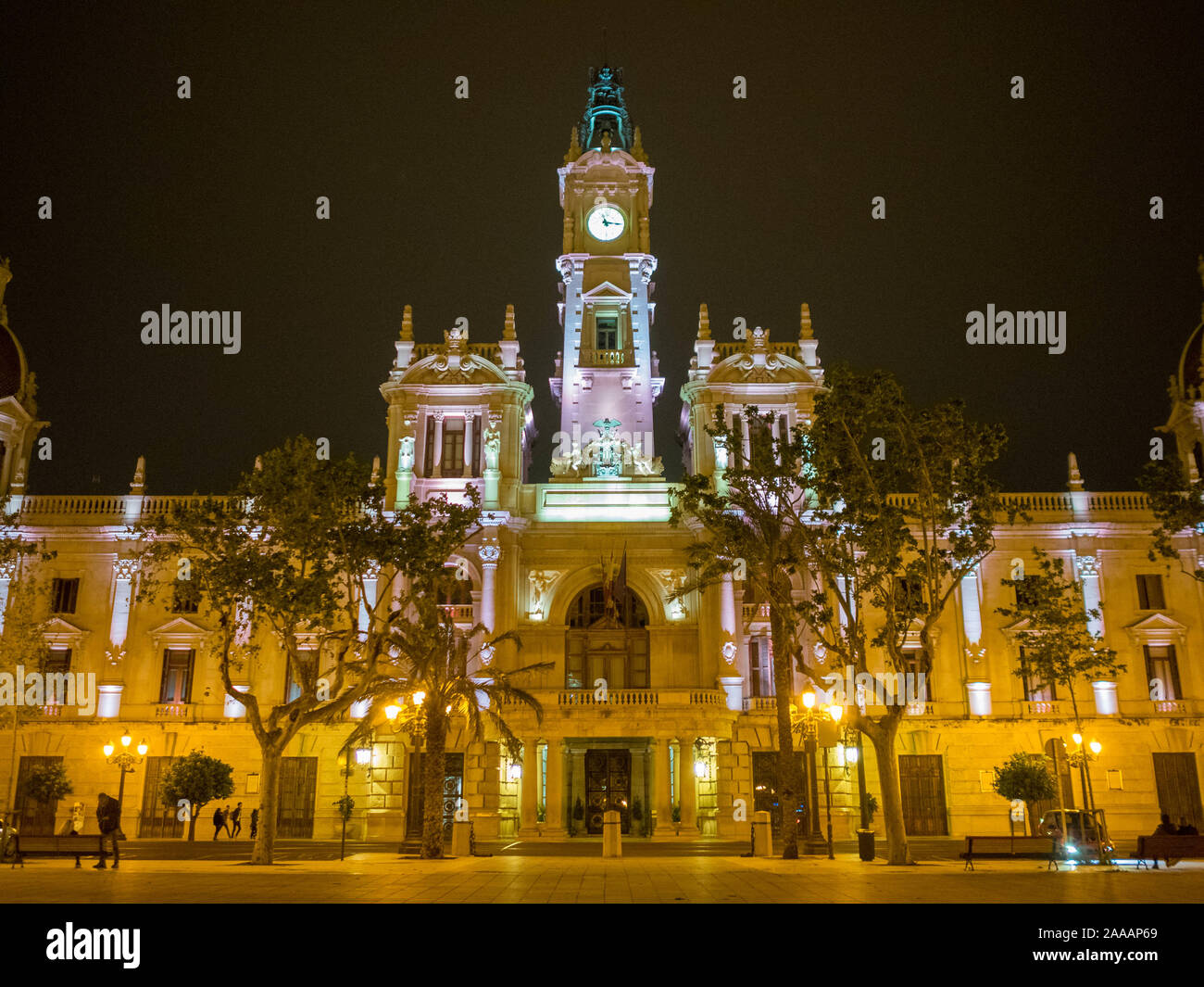 Valencia City Hall night shot Stock Photo - Alamy
