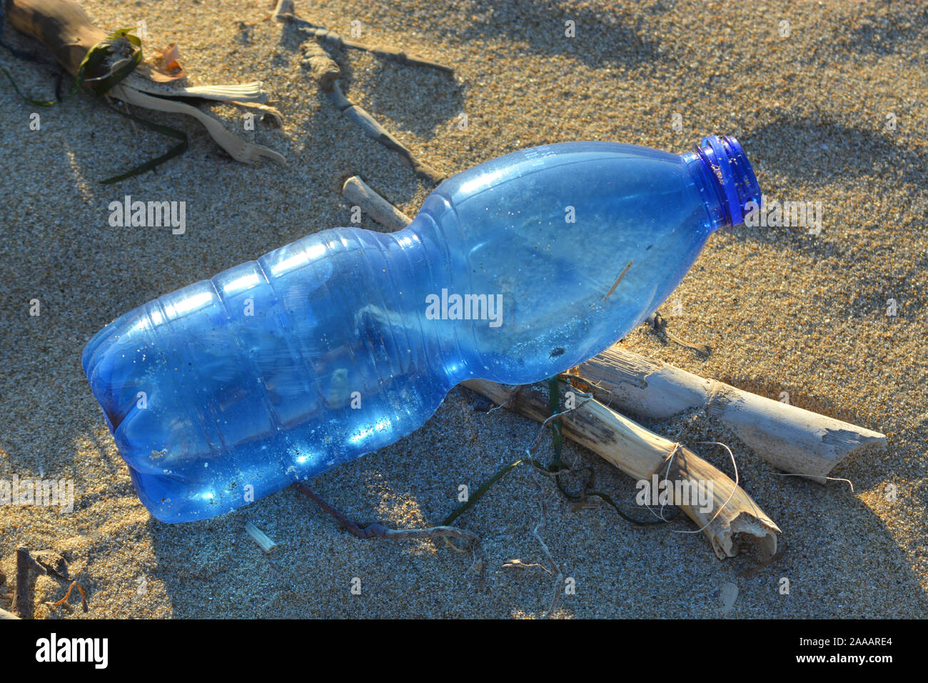 Plastic free beach hi-res stock photography and images - Alamy