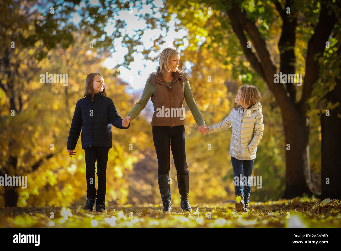 Old Canadian Woman High Resolution Stock Photography and Images - Alamy