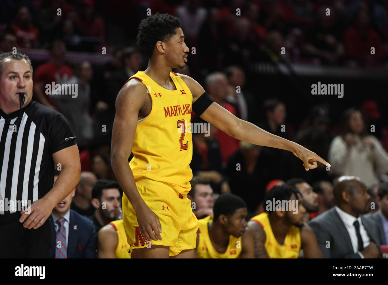 College Park, Maryland, USA. 19th Nov, 2019. Guard AARON WIGGINS (2) in ...