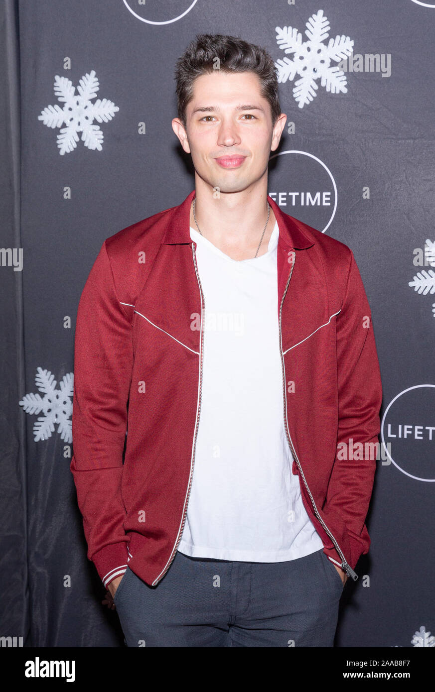 Los Angeles, CA - October 22, 2019: Joe Dinicol attends the It's A ...