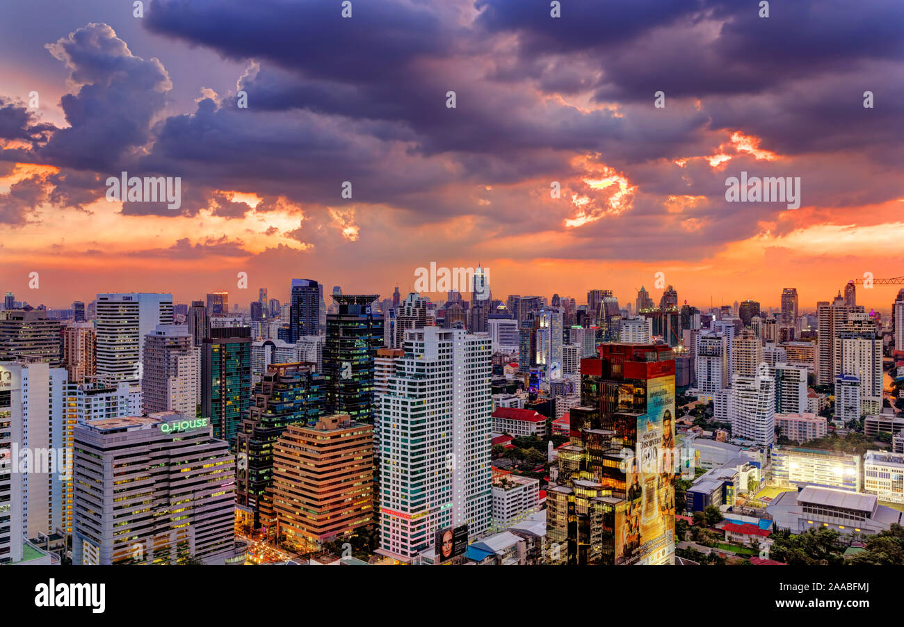Bangkok urban development hi-res stock photography and images - Alamy