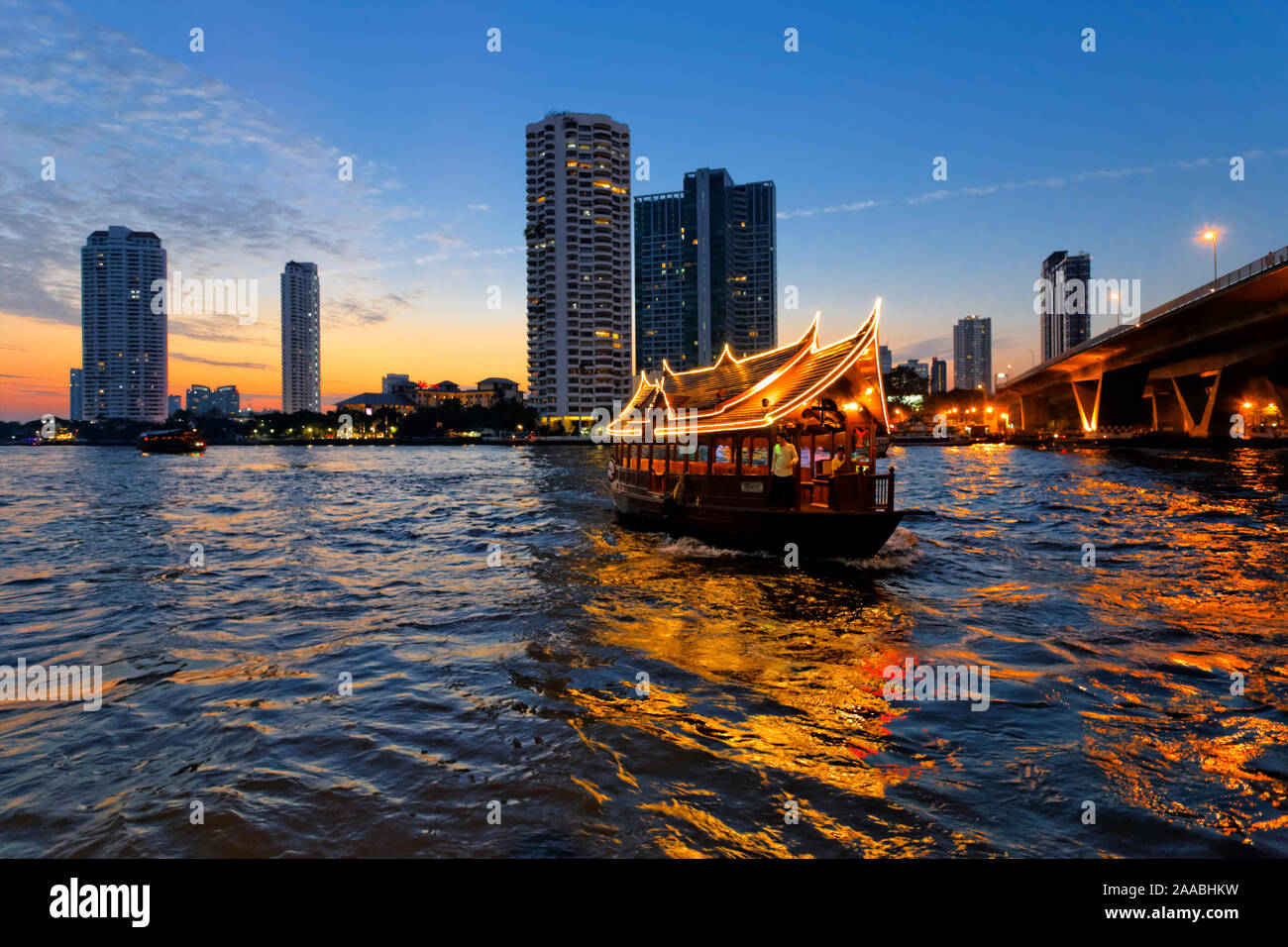 Bangkok River Skyline Sunse Stock Photo - Alamy