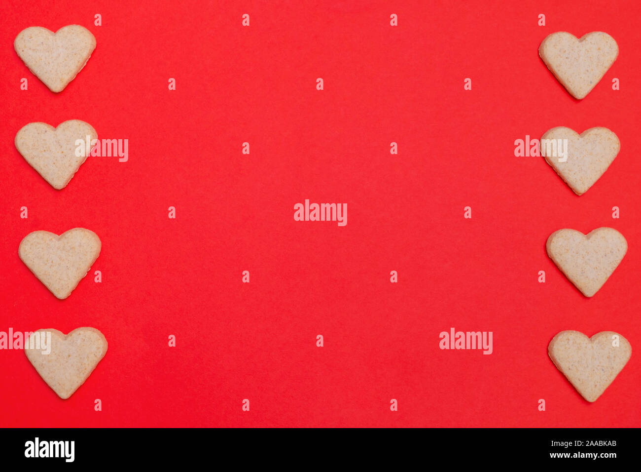 Cooking red ginger cookies hi-res stock photography and images - Alamy
