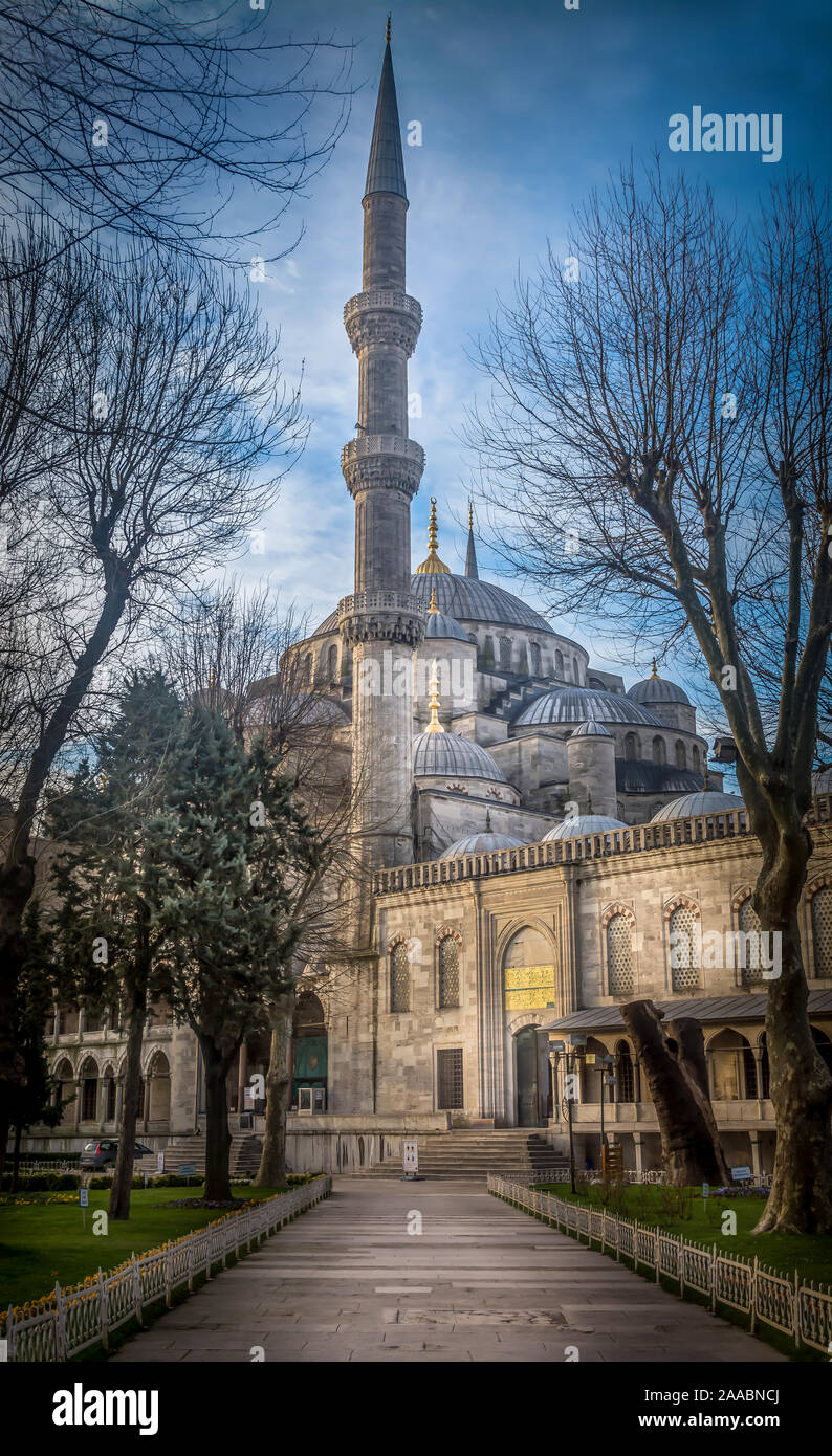 Mosque of Sultanahmet called also the Blue Mosque alley view from ...