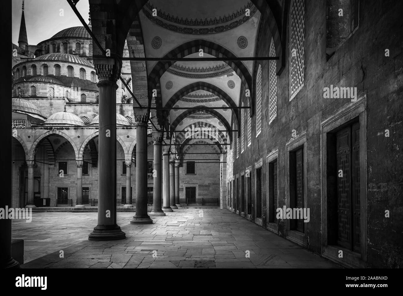 Mosque of Sultanahmet called also the Blue Mosque alley view from ...