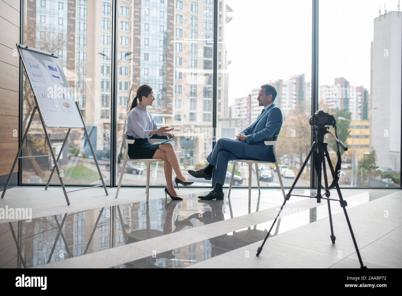 Entrepreneur interview hi-res stock photography and images - Alamy