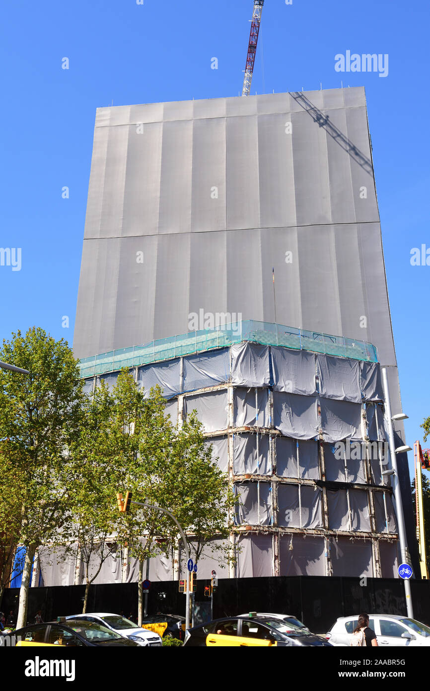 Under construction building covered fabric hi-res stock photography and ...