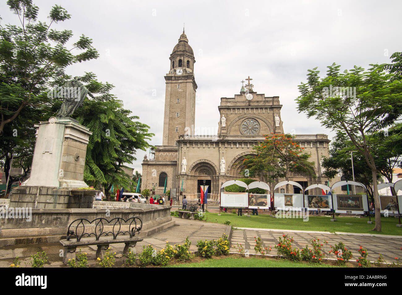 The manila cathedral hi-res stock photography and images - Alamy