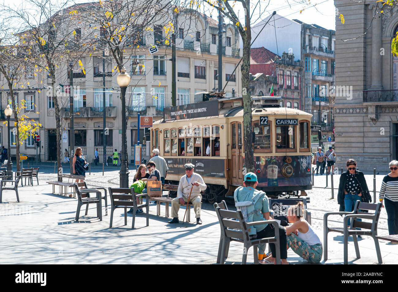 Old parish square hi-res stock photography and images - Alamy