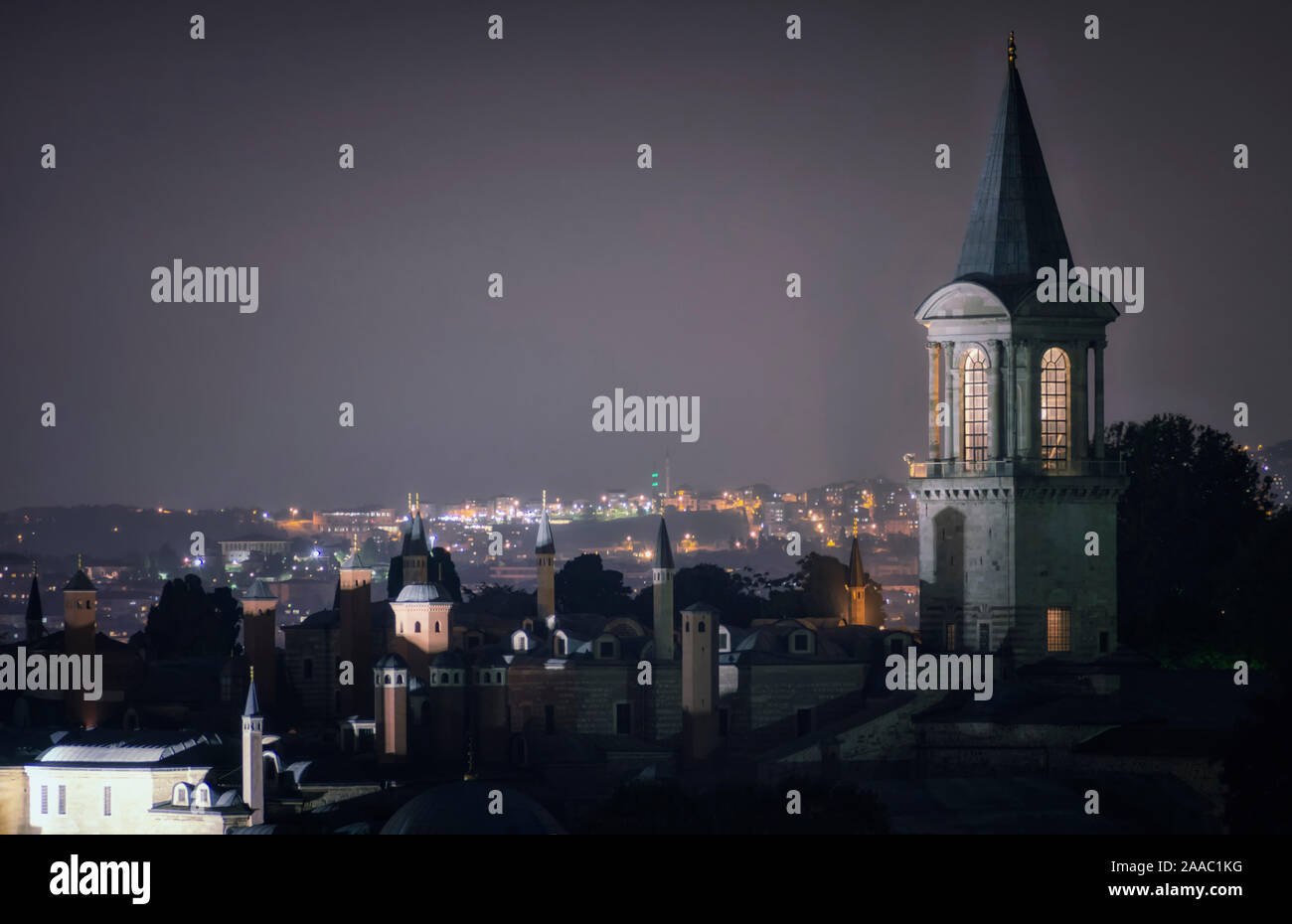 Evening view on Topkapi palace in the Istanbul Stock Photo - Alamy