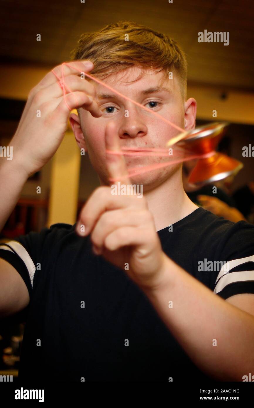 Uk national yo yo championships hi-res stock photography and images - Alamy