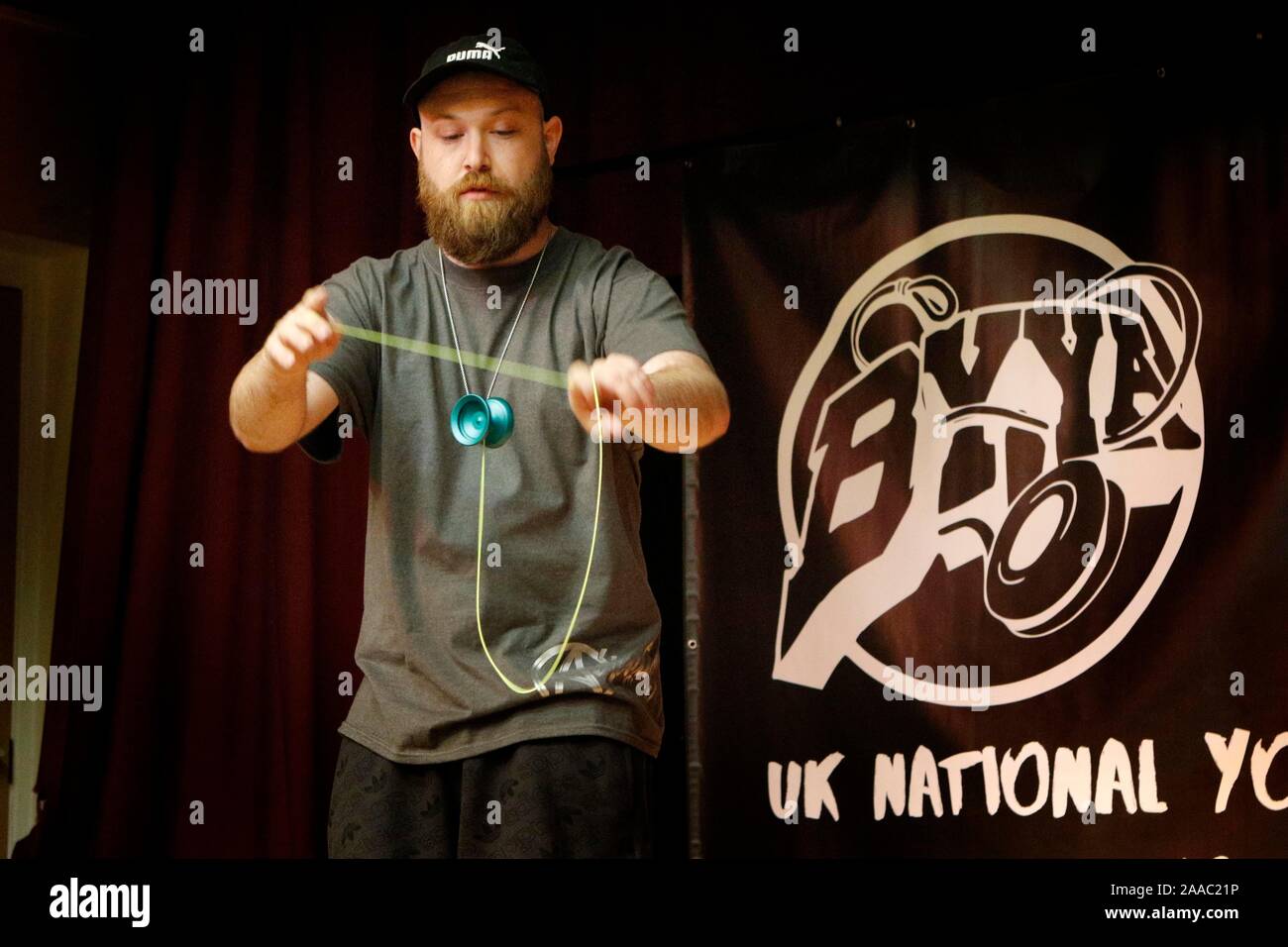 Yoyo champion hi-res stock photography and images - Alamy