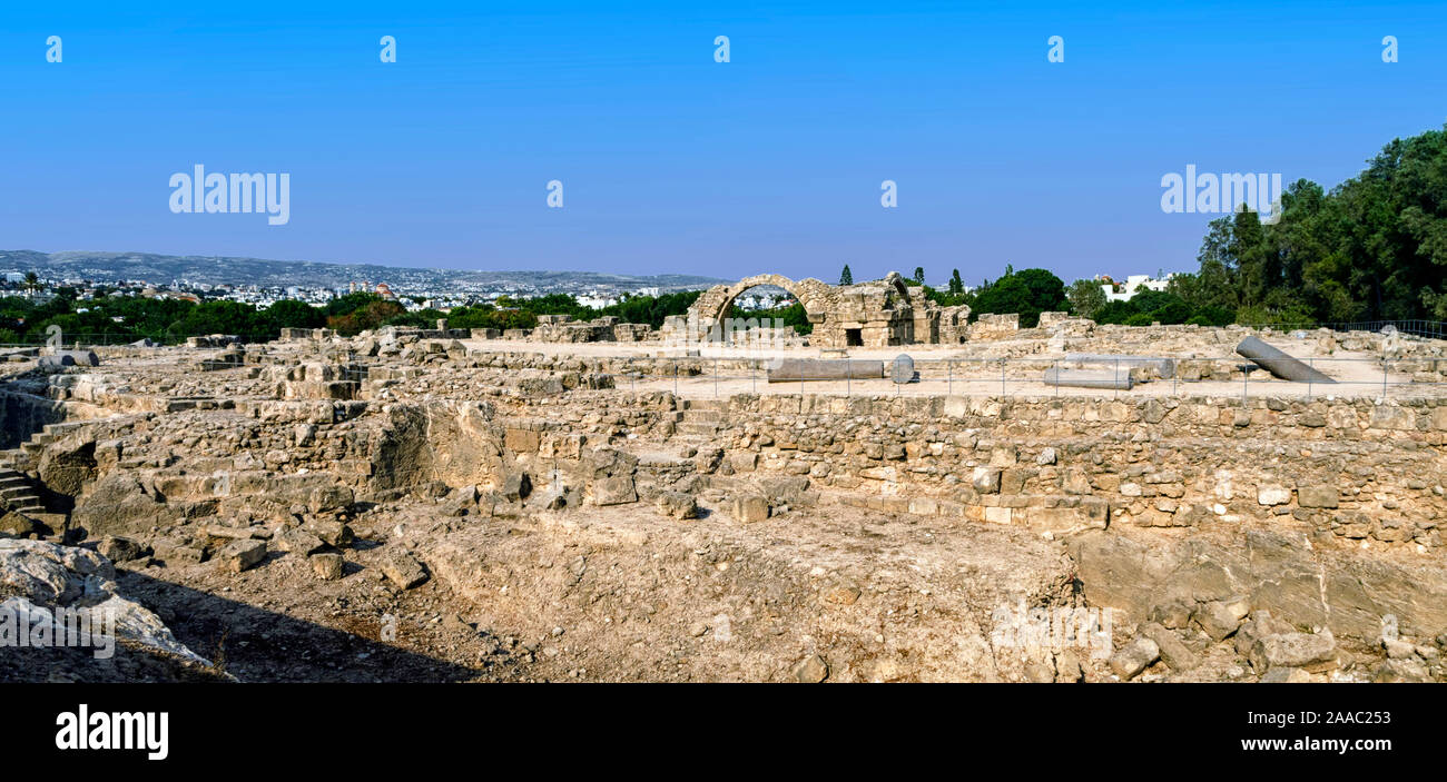 Saranda kolones ruins pafos hi-res stock photography and images - Alamy