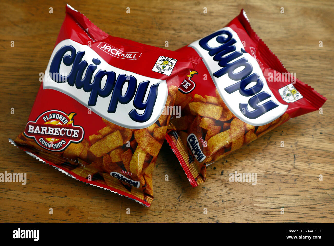 Packs of chips hi-res stock photography and images - Alamy