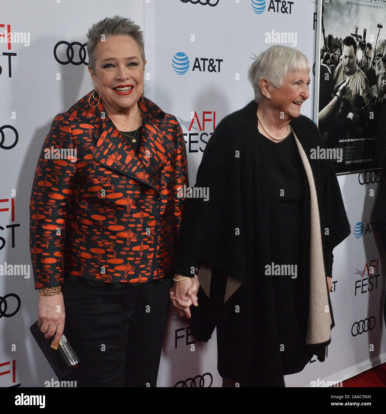 Los Angeles, United States. 20th Nov, 2019. Cast member Kathy Bates (L ...