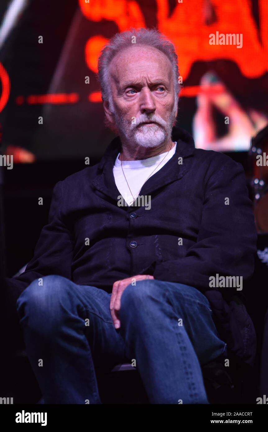 2019 For The Love of Horror Convention at Bowlers Exhibition Centre in ...