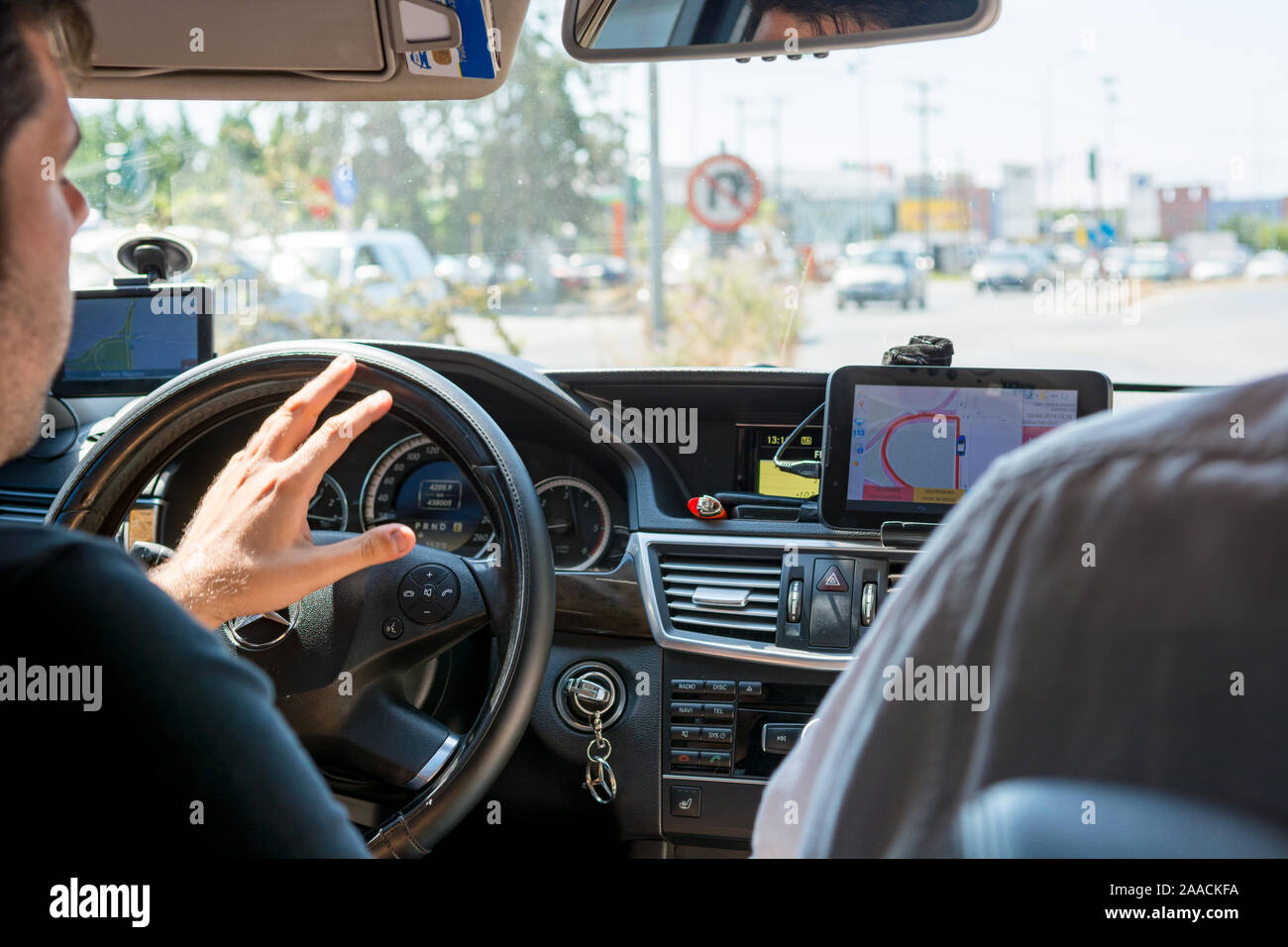 Taxi driver rear view hi-res stock photography and images - Alamy