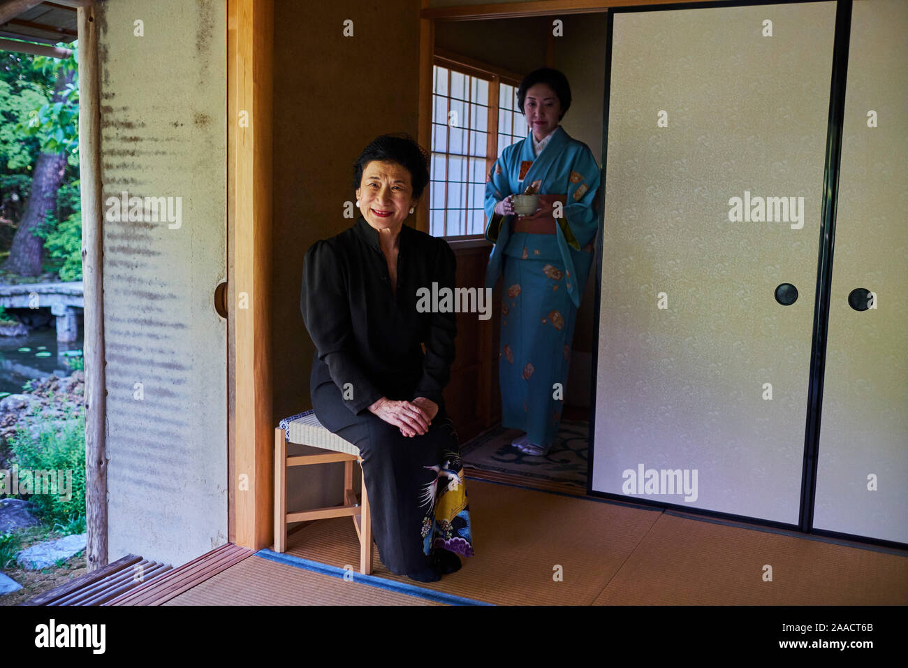 Japan, Honshu island, Kansai region, Kyoto, tea ceremony, tea matcha ...
