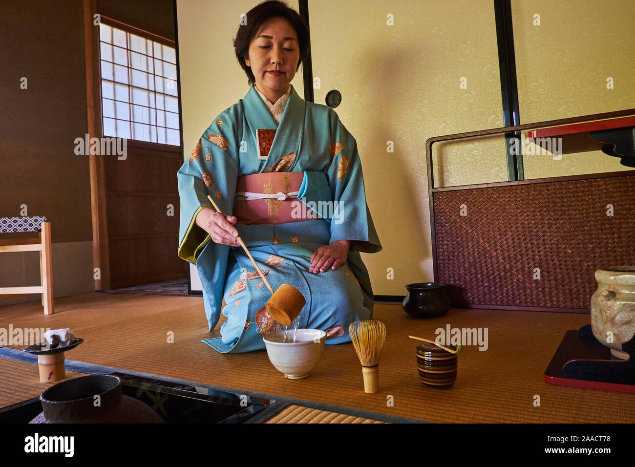 Japan, Honshu island, Kansai region, Kyoto, tea ceremony, tea matcha ...